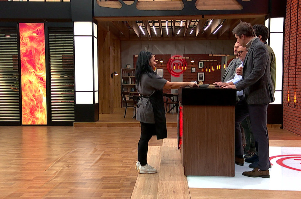 Laura je 11. eliminisana takmičarka | Video | Prva Televizija